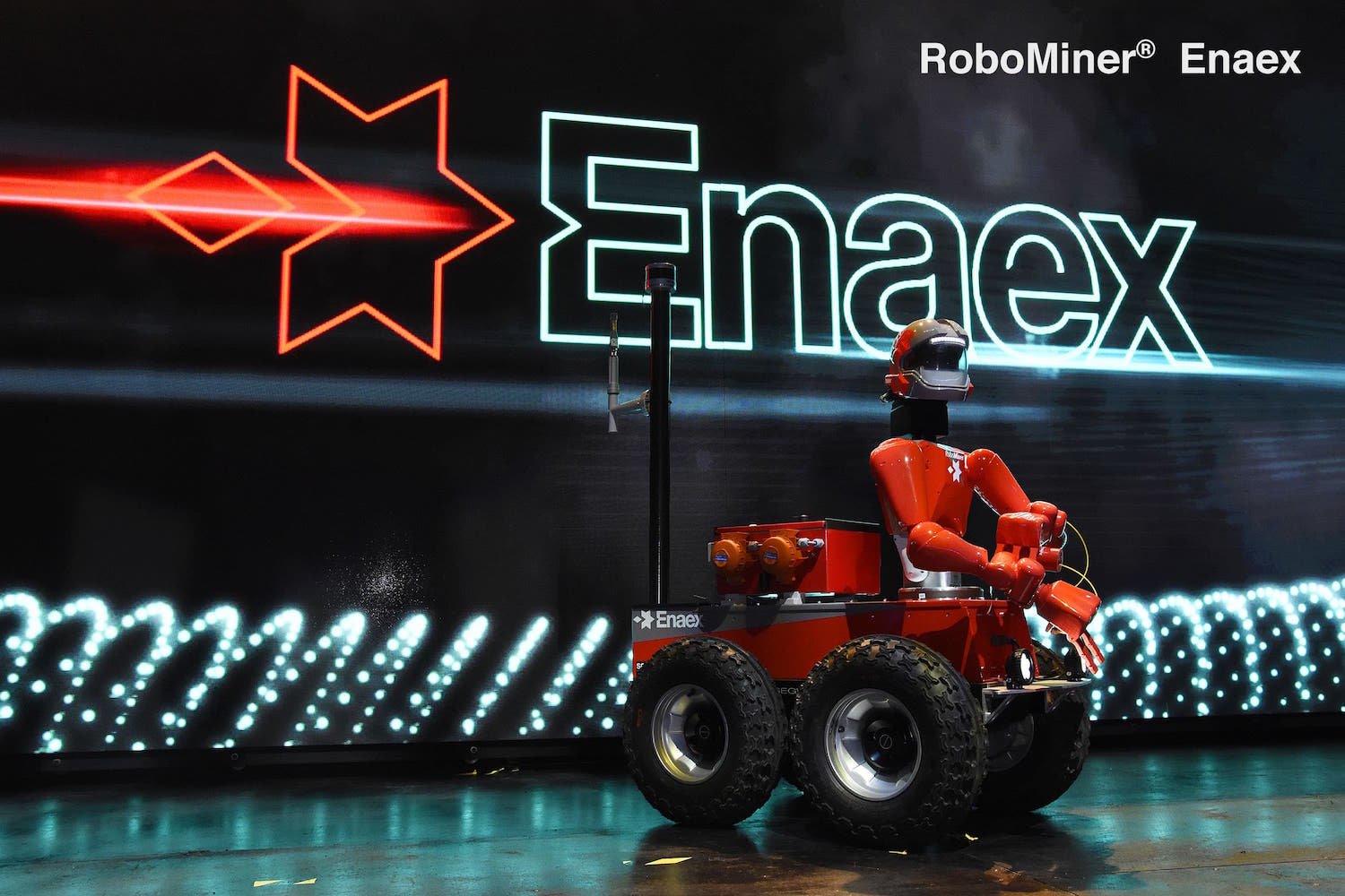 Teleoperation and robotics applied to rock fragmentation, ENAEX - SK ...